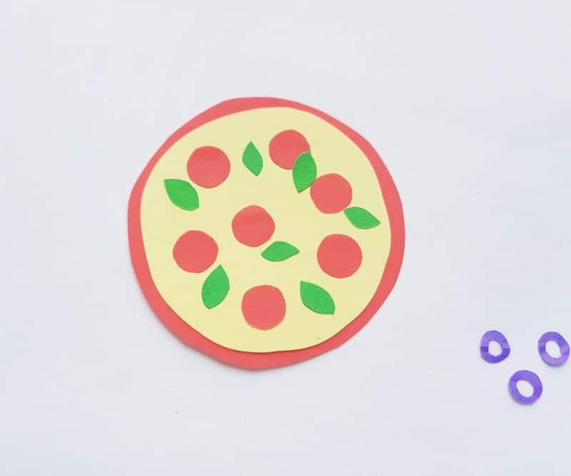 Free Pizza Papercraft Printable - Mama of Five