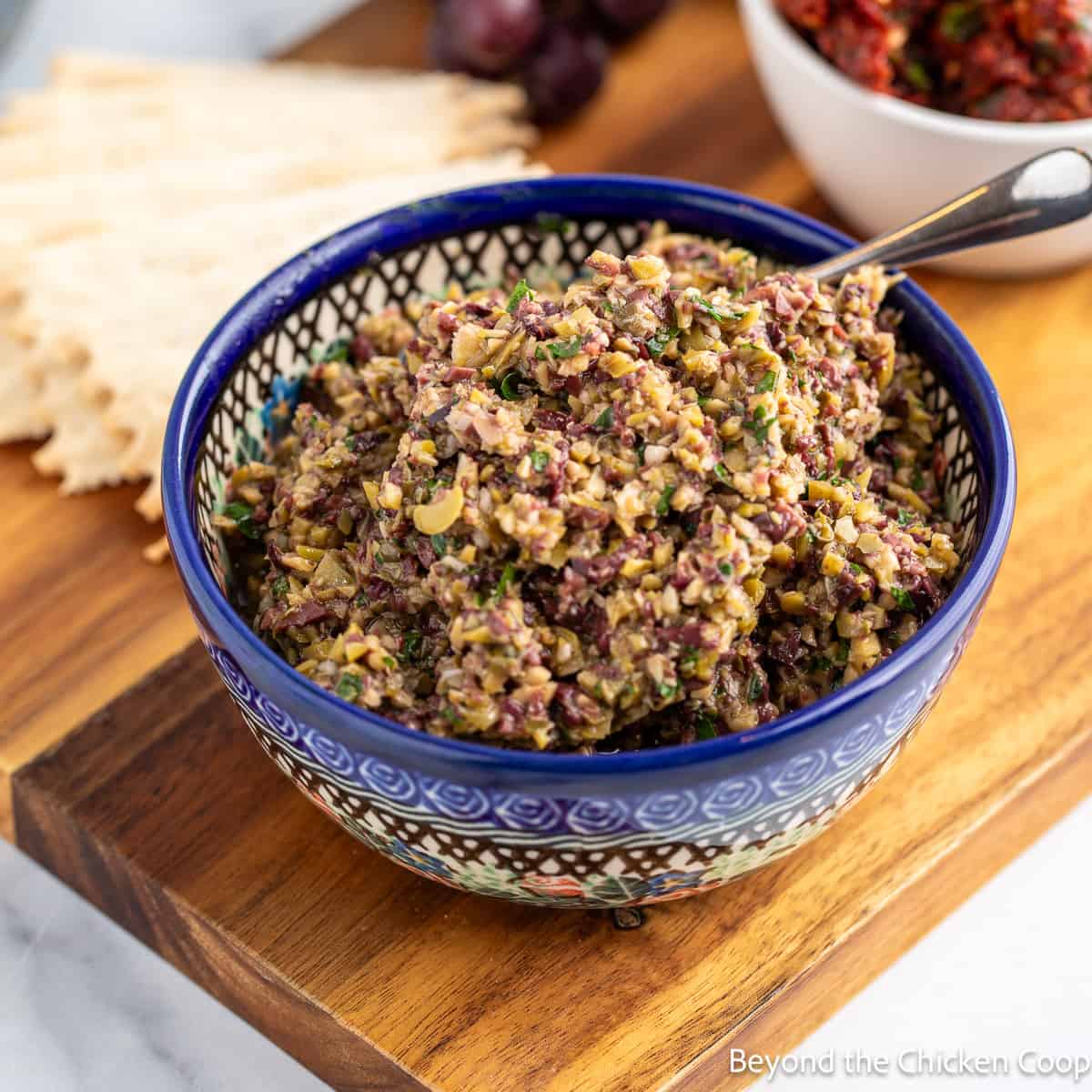 20 Cold Tailgate Food Ideas That Are Easy, Delicious, and Crowd ...